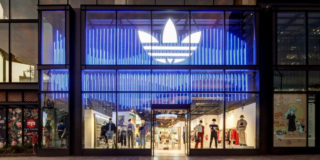 ADIDAS MUT - TISO ARQUITECTOS